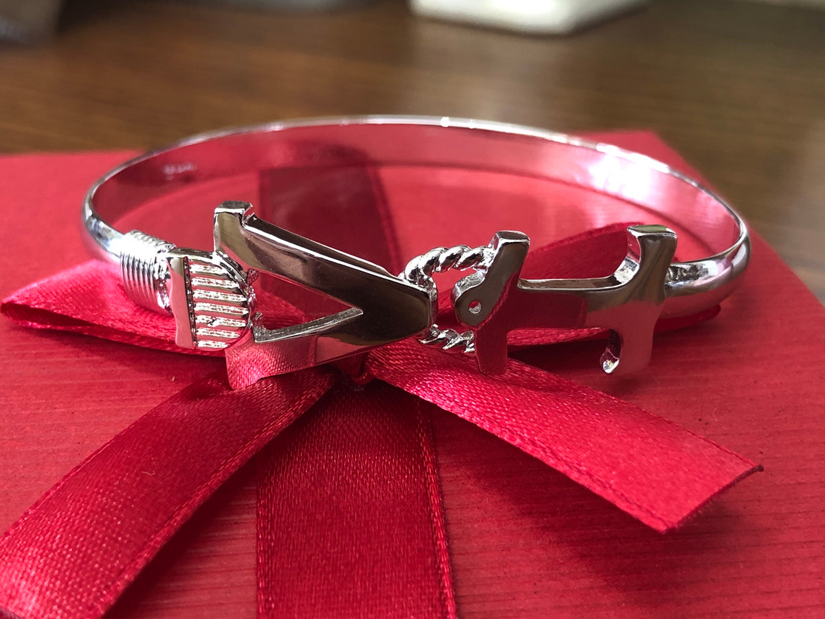 Gold plated VI bracelet – Johnny Jeweler St.Croix
